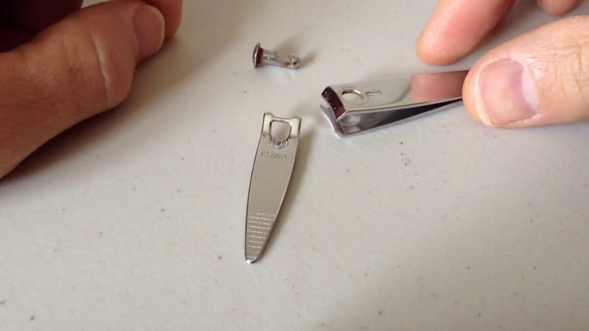 Stainless Steel Nail Clipper or Titanium? - Swissklip